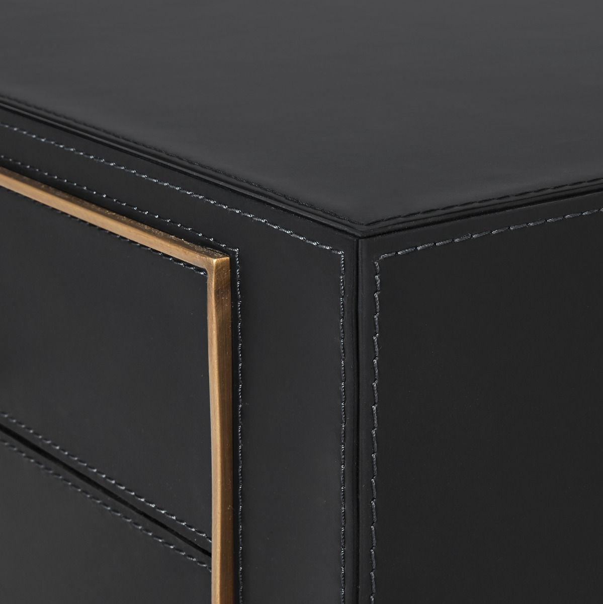HUNTER SIDE TABLE - BLACK | Premium, modern, classic, affordable ...
